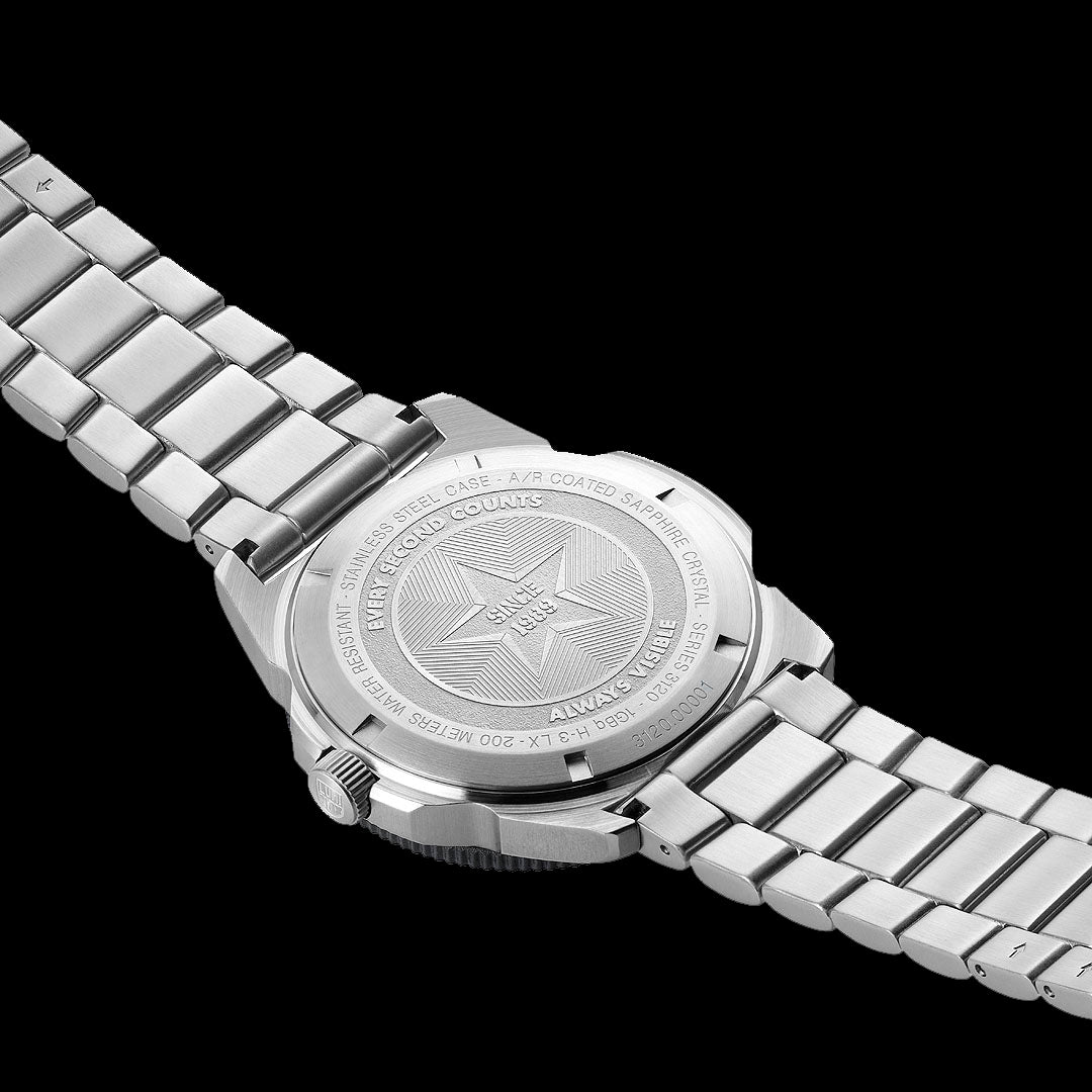 Pacific Diver Series - 3122 – Shop Official Luminox Watches Online ...